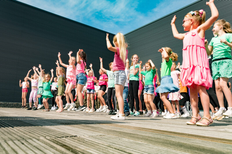 OVER ONS - UNITED DANCE CENTRE